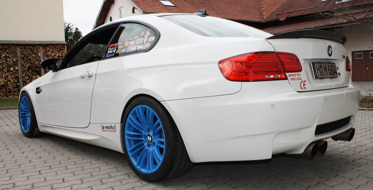 RAL5015 on stock BMW M219 9.5x18 ... sweeeeet!!!! ;-)